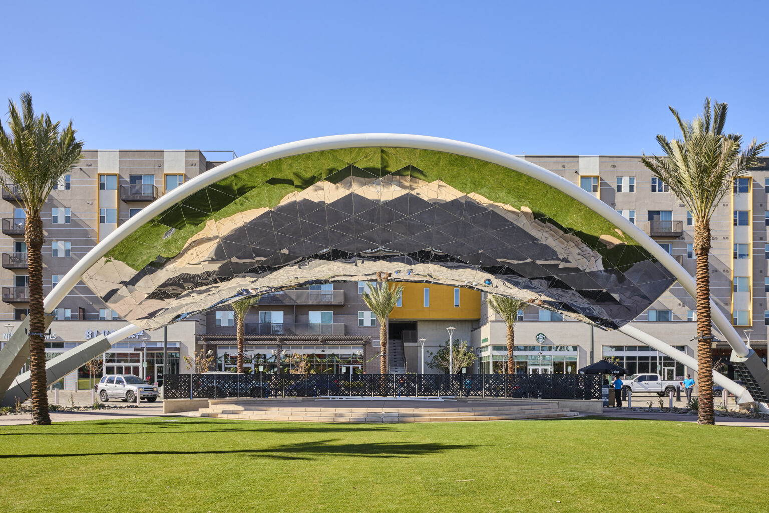 Shopping Streets & Restaurants in Tempe | Novus Place